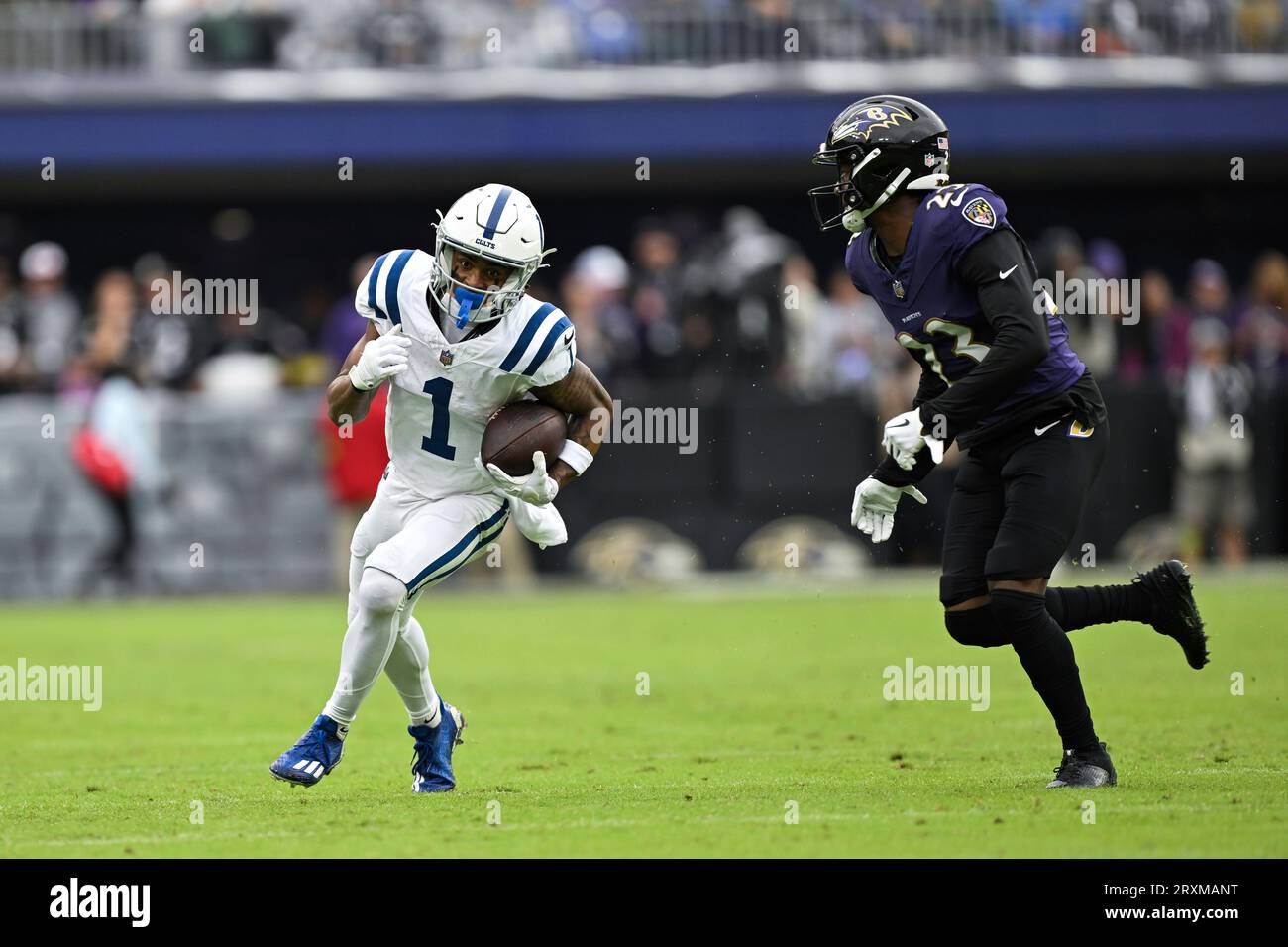 Indianapolis Colts wide receiver Josh Downs (1) runs with the ball ...