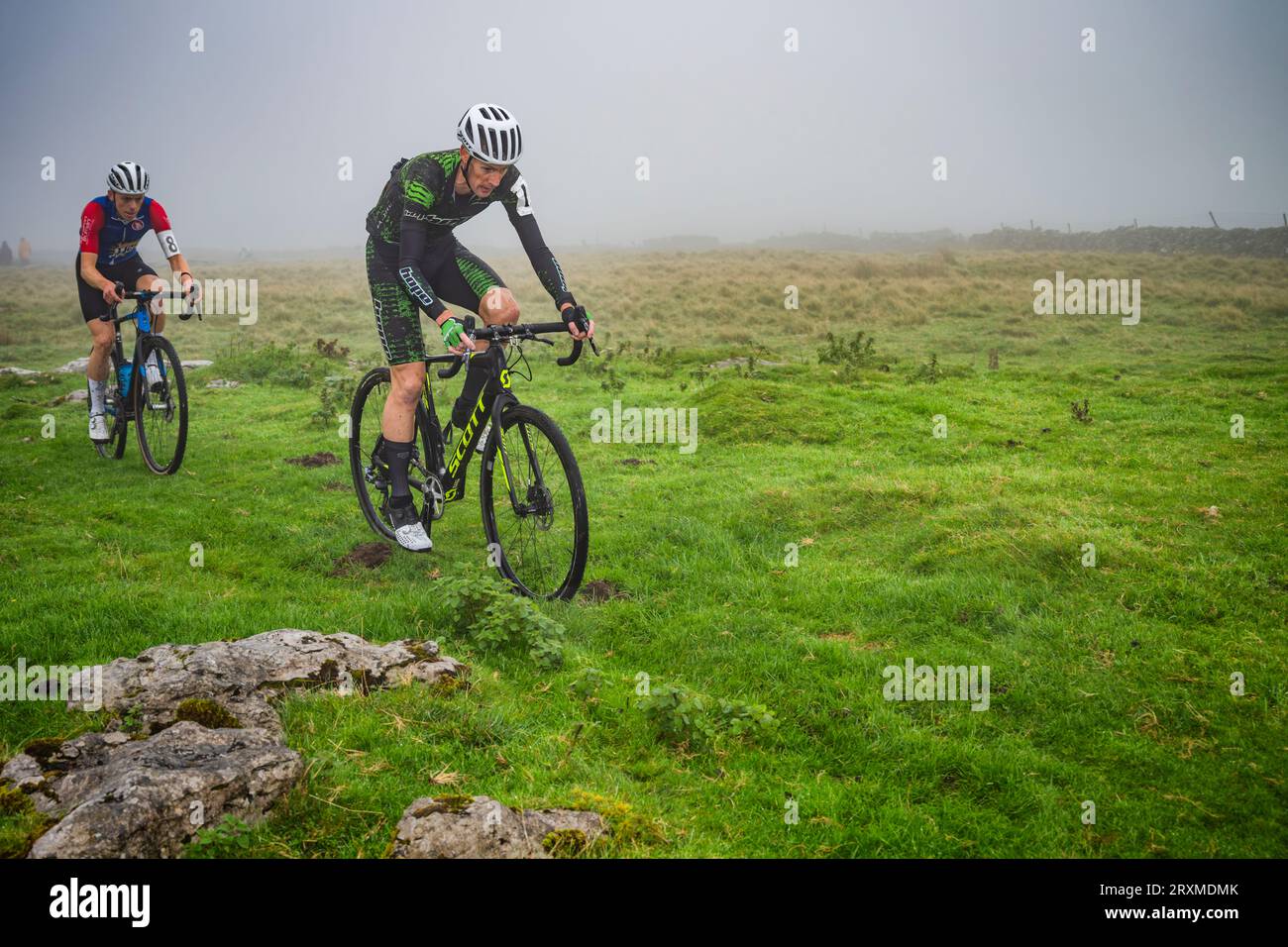 Rob Jebb, Hope Factory Racing, 5th place in the 2023 3 Peaks cyclocross ...