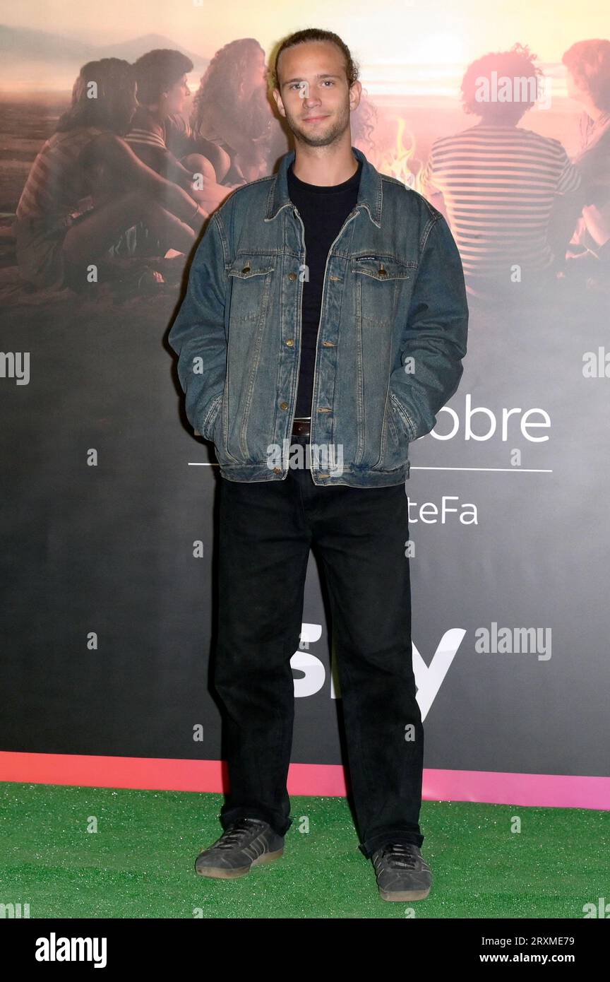 Tobia De Angelis beim Photocall zur Sky TV-Serie 'Un'estate fa' im Ripa ...
