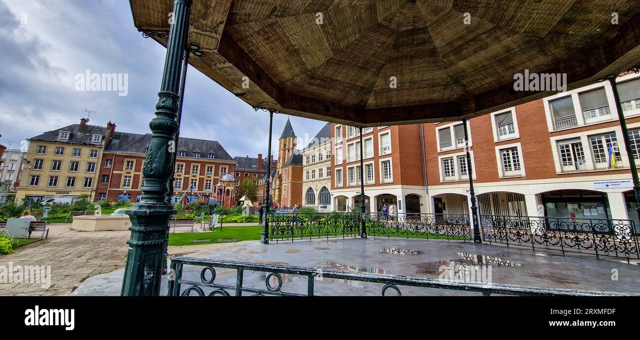 Square Jules Bocquet, Amiens, Somme, Hauts-de-France, France Stock ...