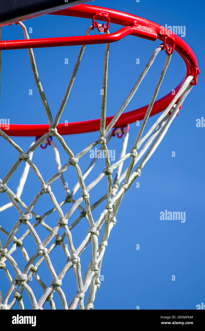Basketball hoop clear sky hi-res stock photography and images - Alamy