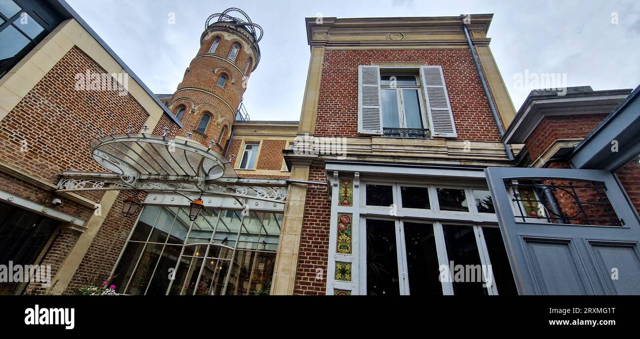 House of writer jules verne hi-res stock photography and images - Alamy