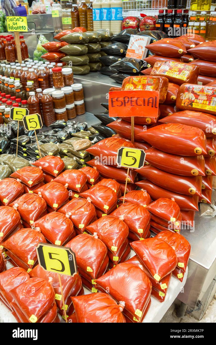 Chilli powder hi-res stock photography and images - Alamy