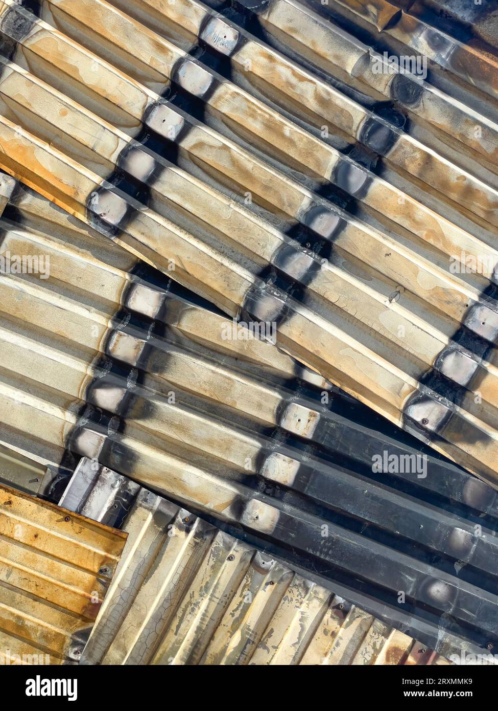 Iron material hi-res stock photography and images - Alamy