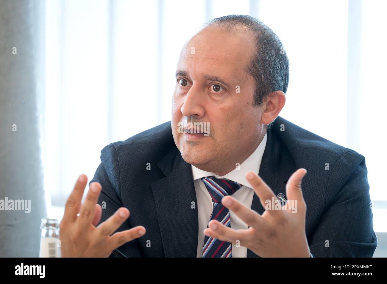 Stephen xuereb hi-res stock photography and images - Alamy