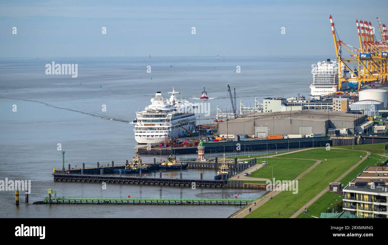 26 September 2023, Bremen, Bremerhaven: The Bremerhaven cruise terminal ...