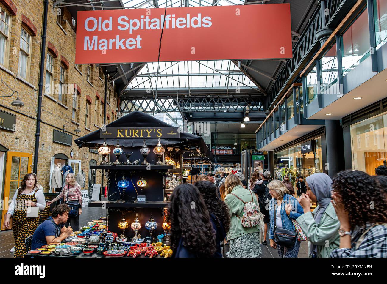 Old spitalfields market hi-res stock photography and images - Alamy