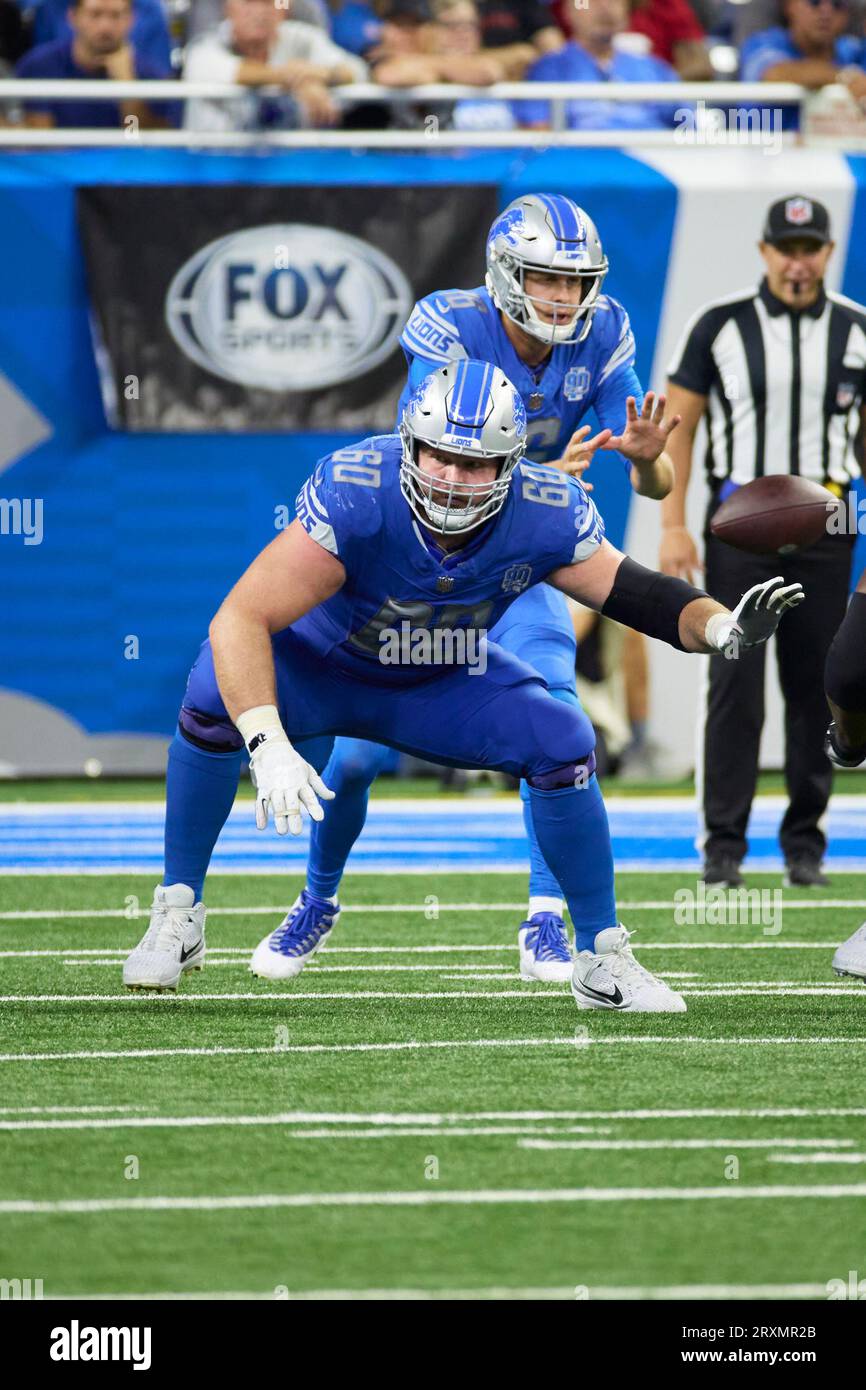 Detroit Lions guard Graham Glasgow (60) blocks on offense against the ...