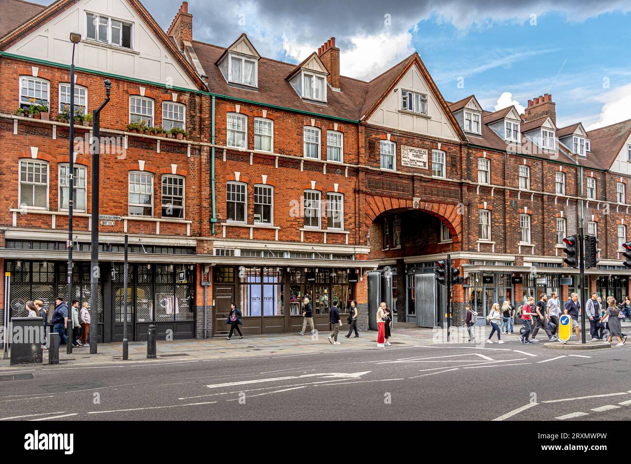 The entrance to Old Spitalfields market on Commercial Road ,London E1 ...