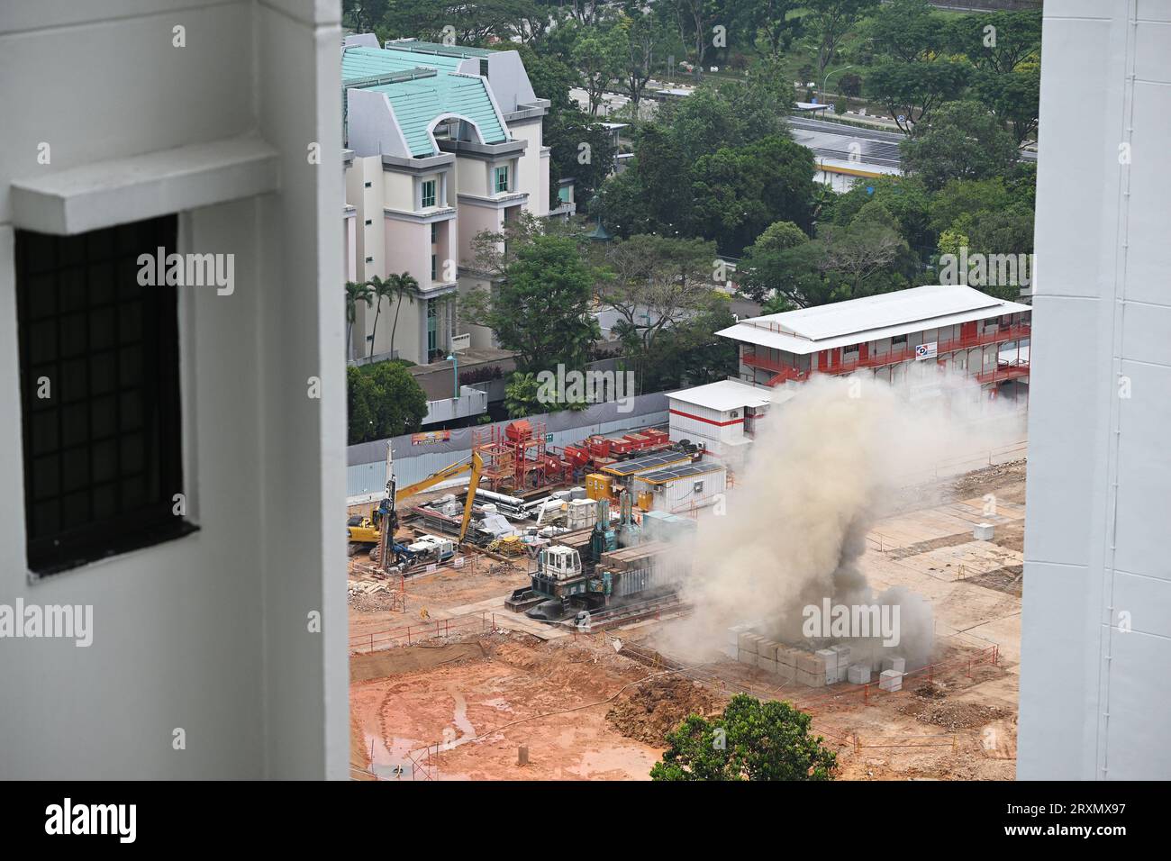 Singapore 26th Sep 2023 Smoke Rises As A 100 Kilogram World War Ii