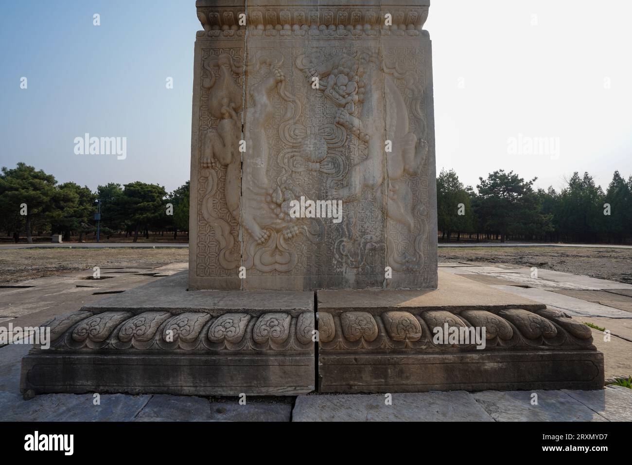Exquisite stone carvings in the Eastern Tombs of the Qing Dynasty ...