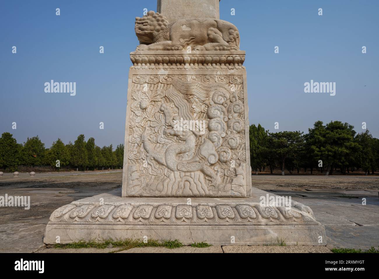 Exquisite stone carvings in the Eastern Tombs of the Qing Dynasty ...