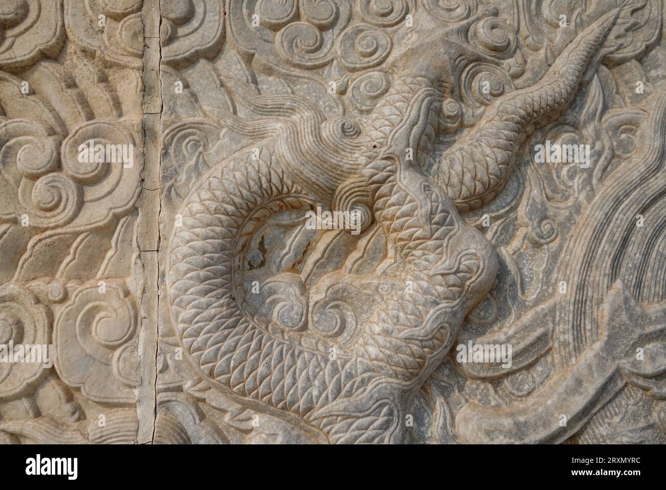 Exquisite stone carvings in the Eastern Tombs of the Qing Dynasty ...