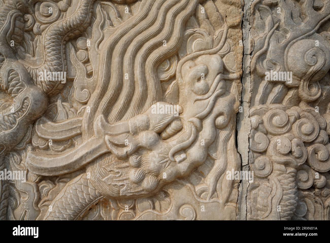 Exquisite stone carvings in the Eastern Tombs of the Qing Dynasty ...