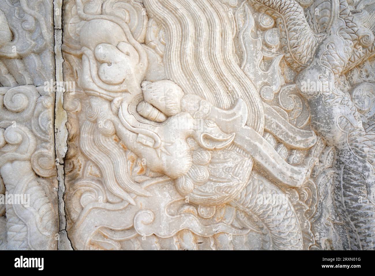 Exquisite stone carvings in the Eastern Tombs of the Qing Dynasty ...