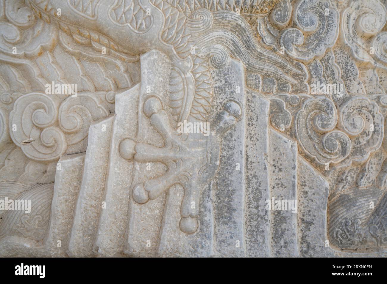 Exquisite stone carvings in the Eastern Tombs of the Qing Dynasty ...