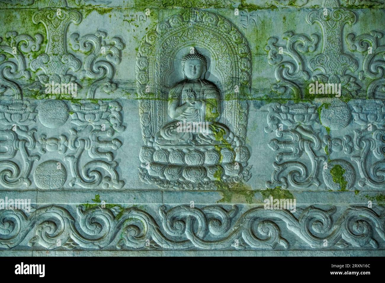 Exquisite stone carvings in the Eastern Tombs of the Qing Dynasty ...