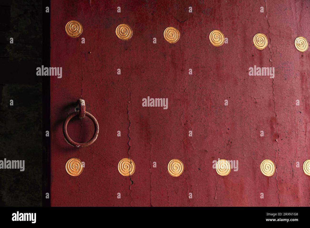The Red Wooden Palace Gate is located in the Eastern Tombs of the Qing ...