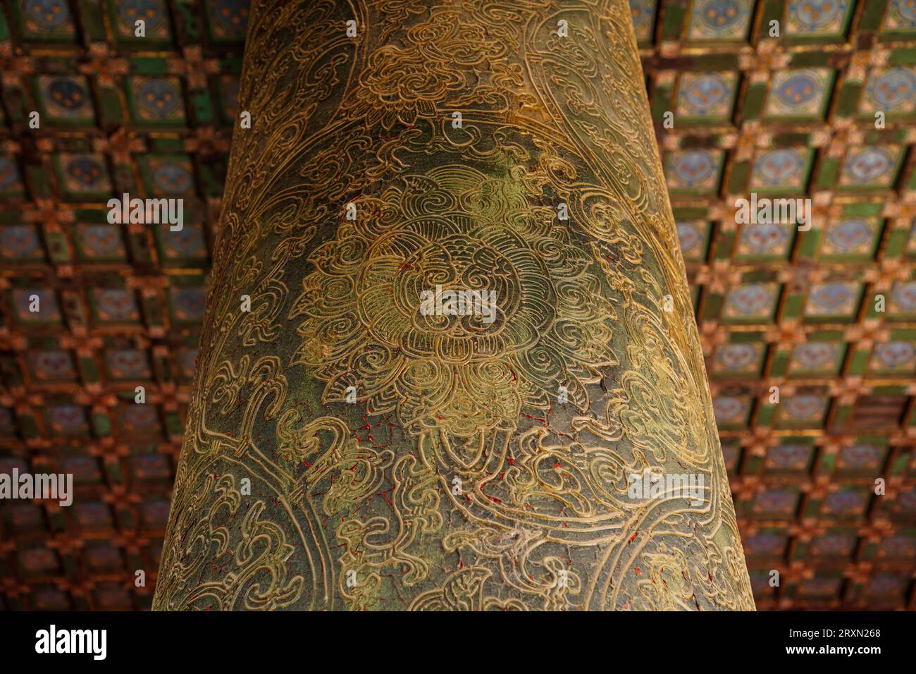 Exquisite column texture structure in the Eastern Tombs of the Qing ...