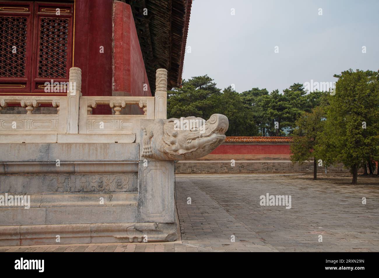 Exquisite stone carvings in the Eastern Tombs of the Qing Dynasty ...