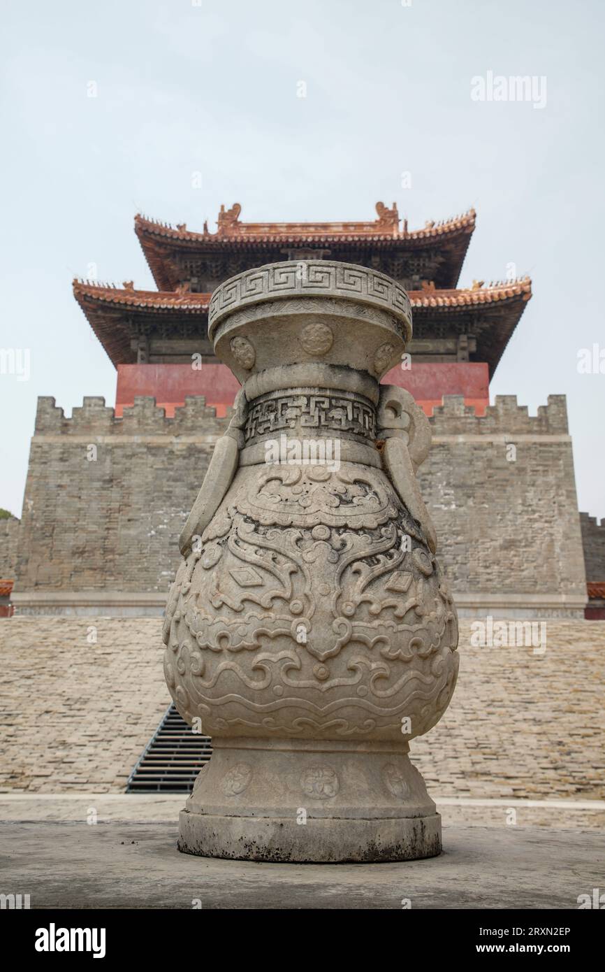 Exquisite stone carvings in the Eastern Tombs of the Qing Dynasty ...