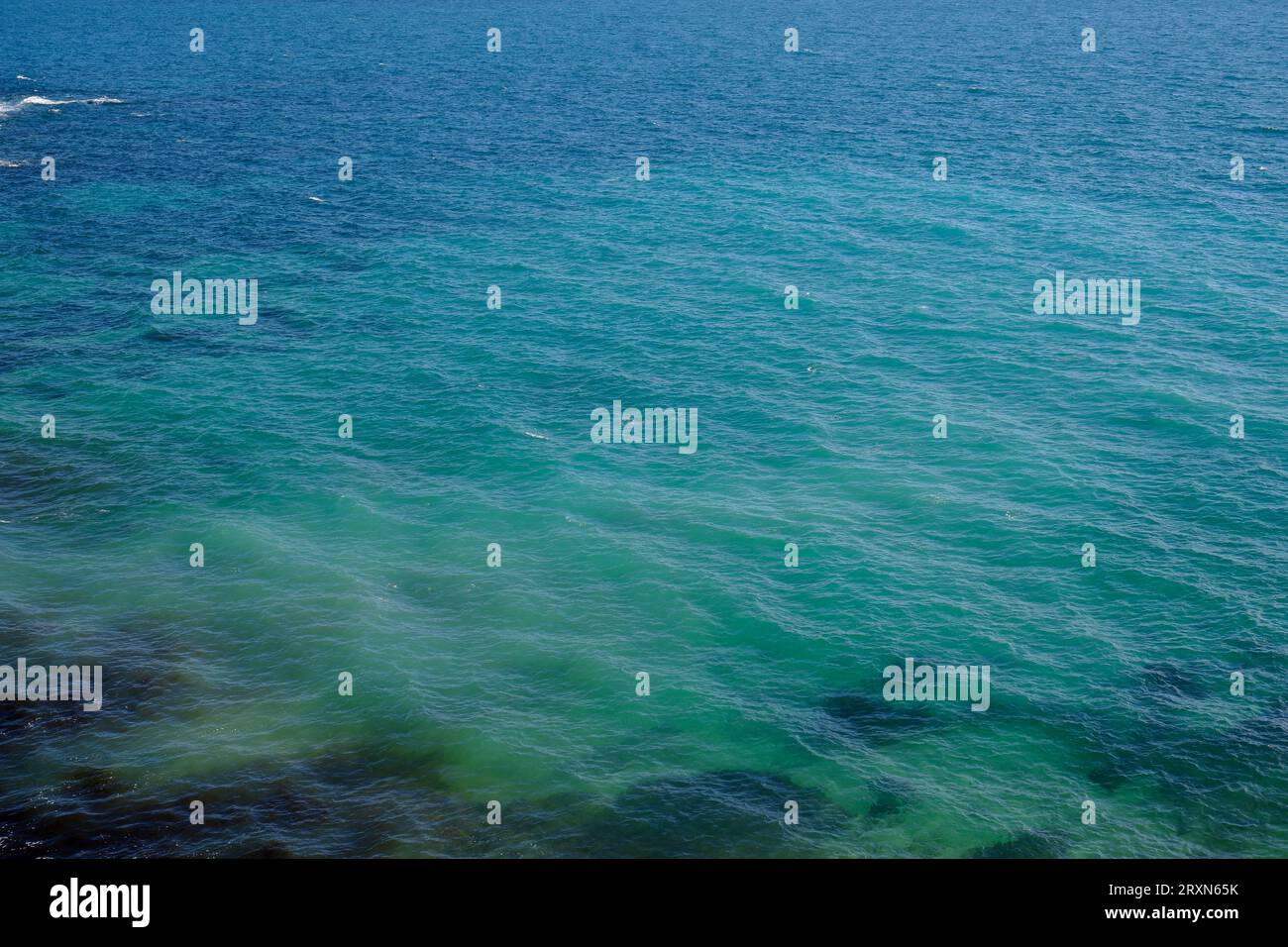 Calm turquoise ocean hi-res stock photography and images - Alamy