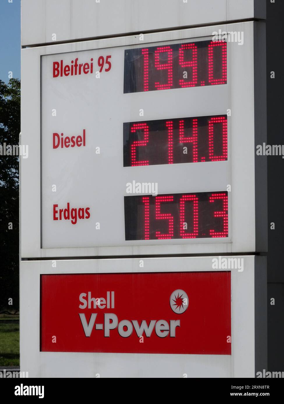 Foto Manuel Geisser 26.09.2023 Schweiz Bild : Shell Tankstelle ...