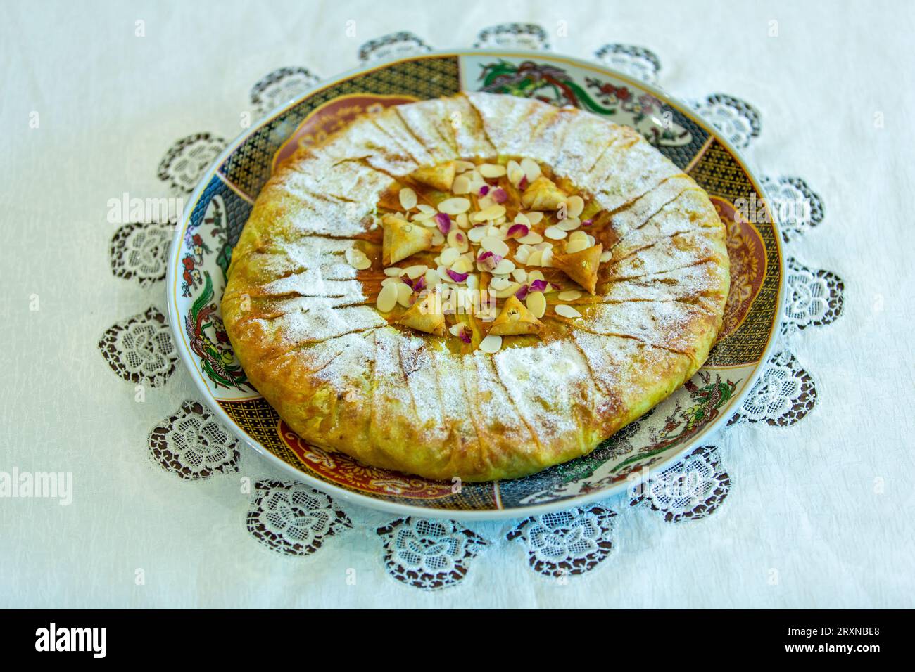 Moroccan pastilla with chicken and almonds Stock Photo - Alamy