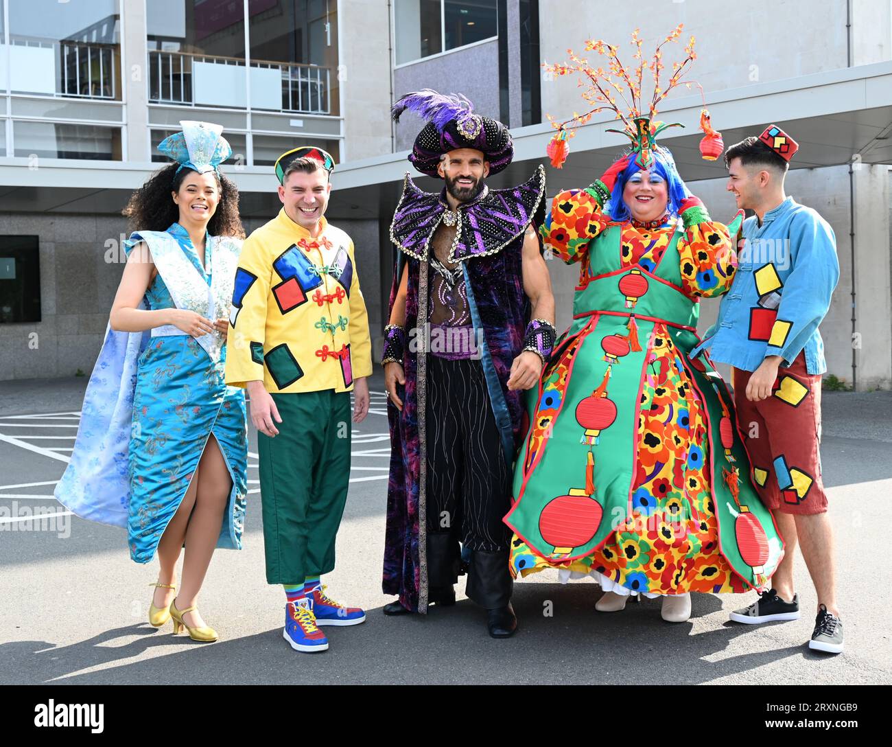 Will Aladdin save the day? Will Princess Jasmine get her way? Will the ...