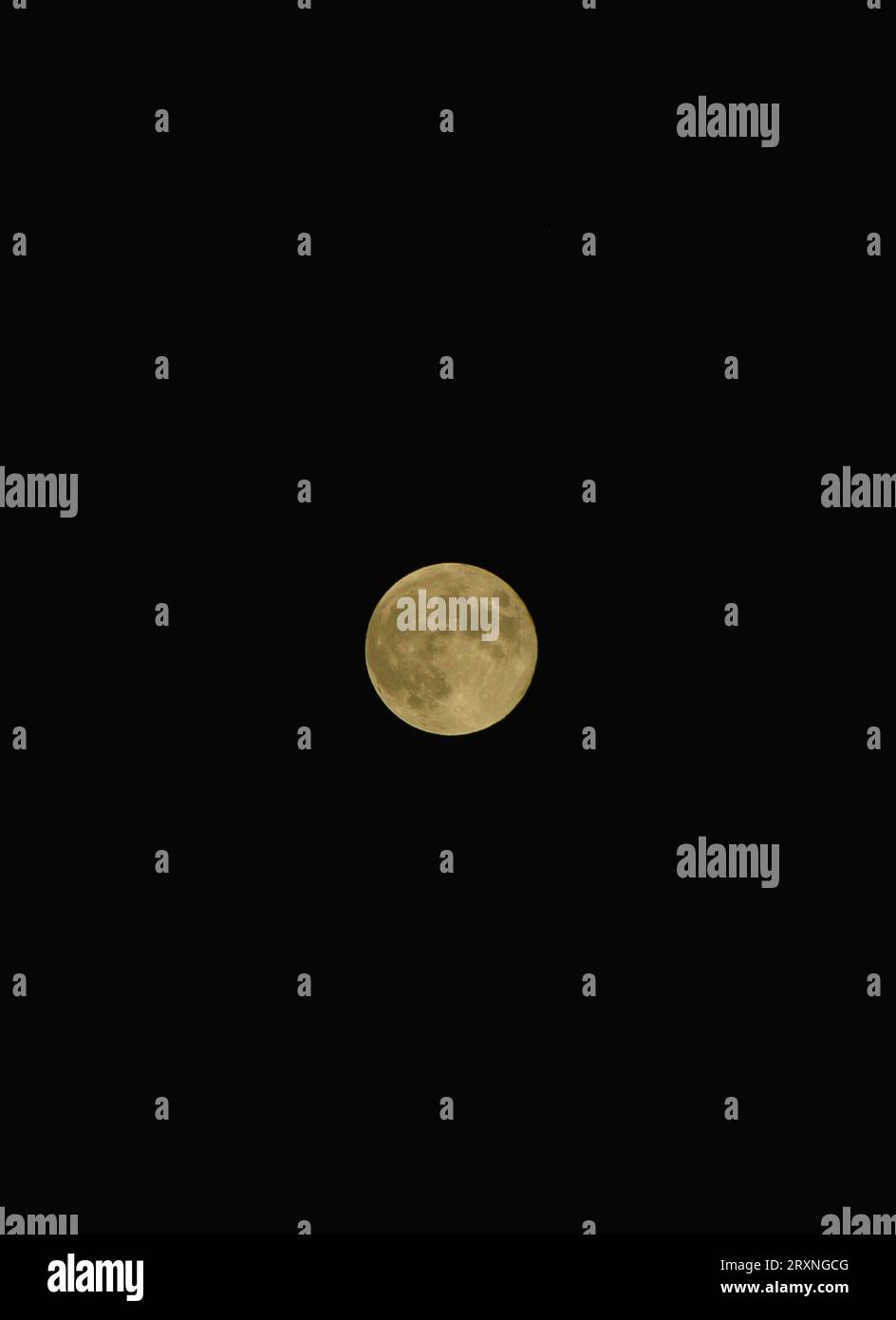 Moon distance hi-res stock photography and images - Alamy