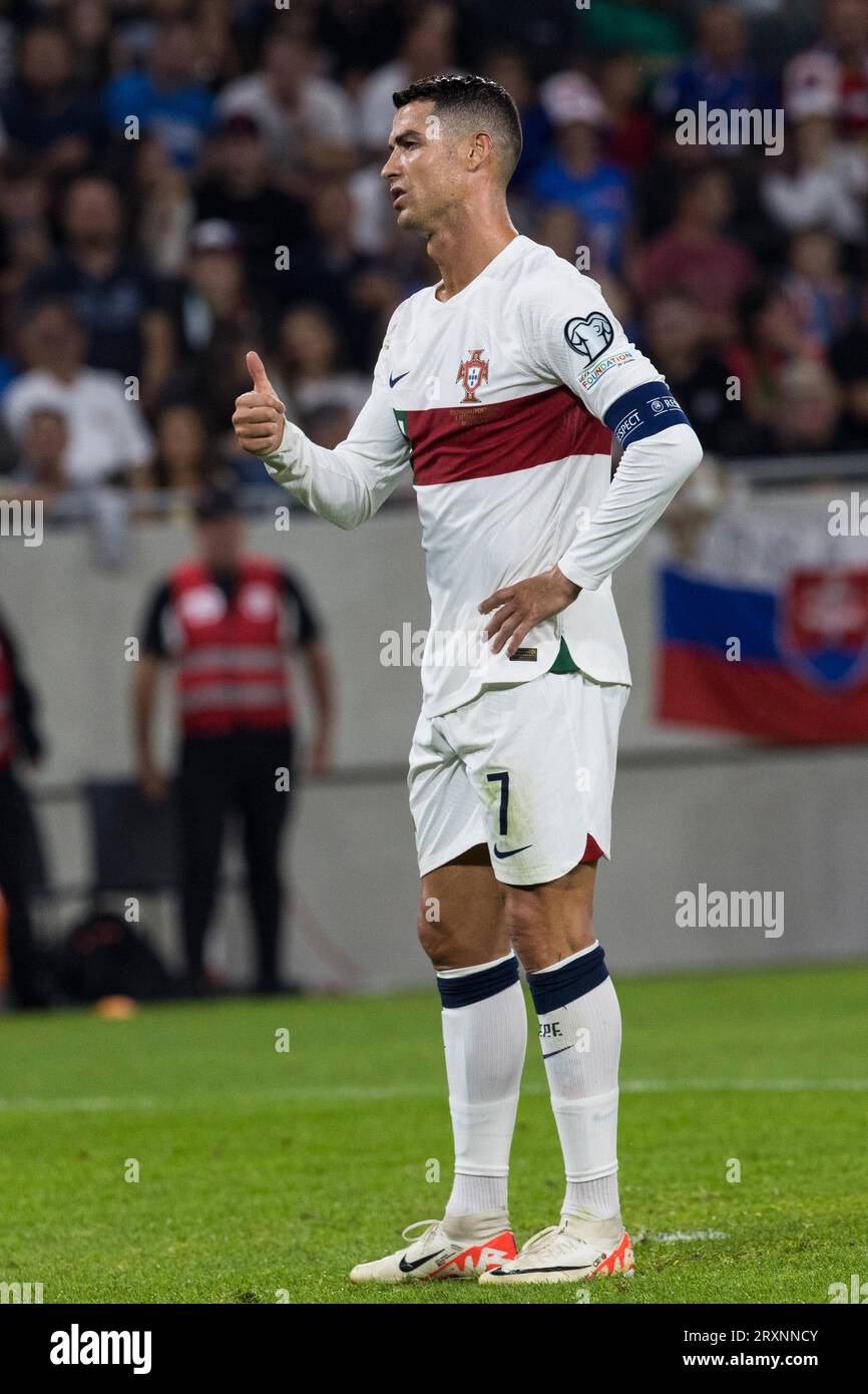 Cristiano ronaldo portugal soccer team hi-res stock photography and ...