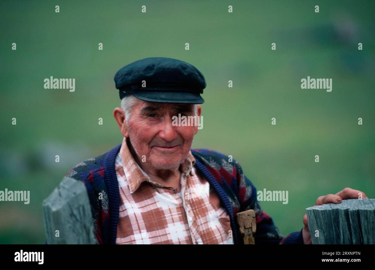 Chilean man face portrait hi-res stock photography and images - Alamy