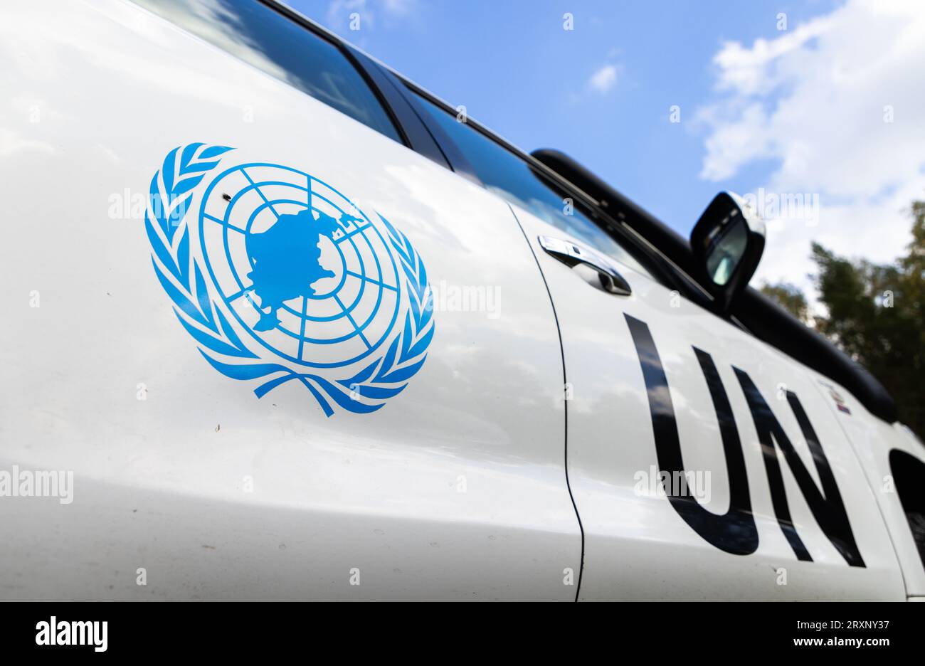 Un toyota landcruiser hi-res stock photography and images - Alamy