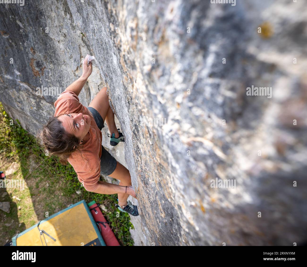 Bouldering dorset hi-res stock photography and images - Alamy