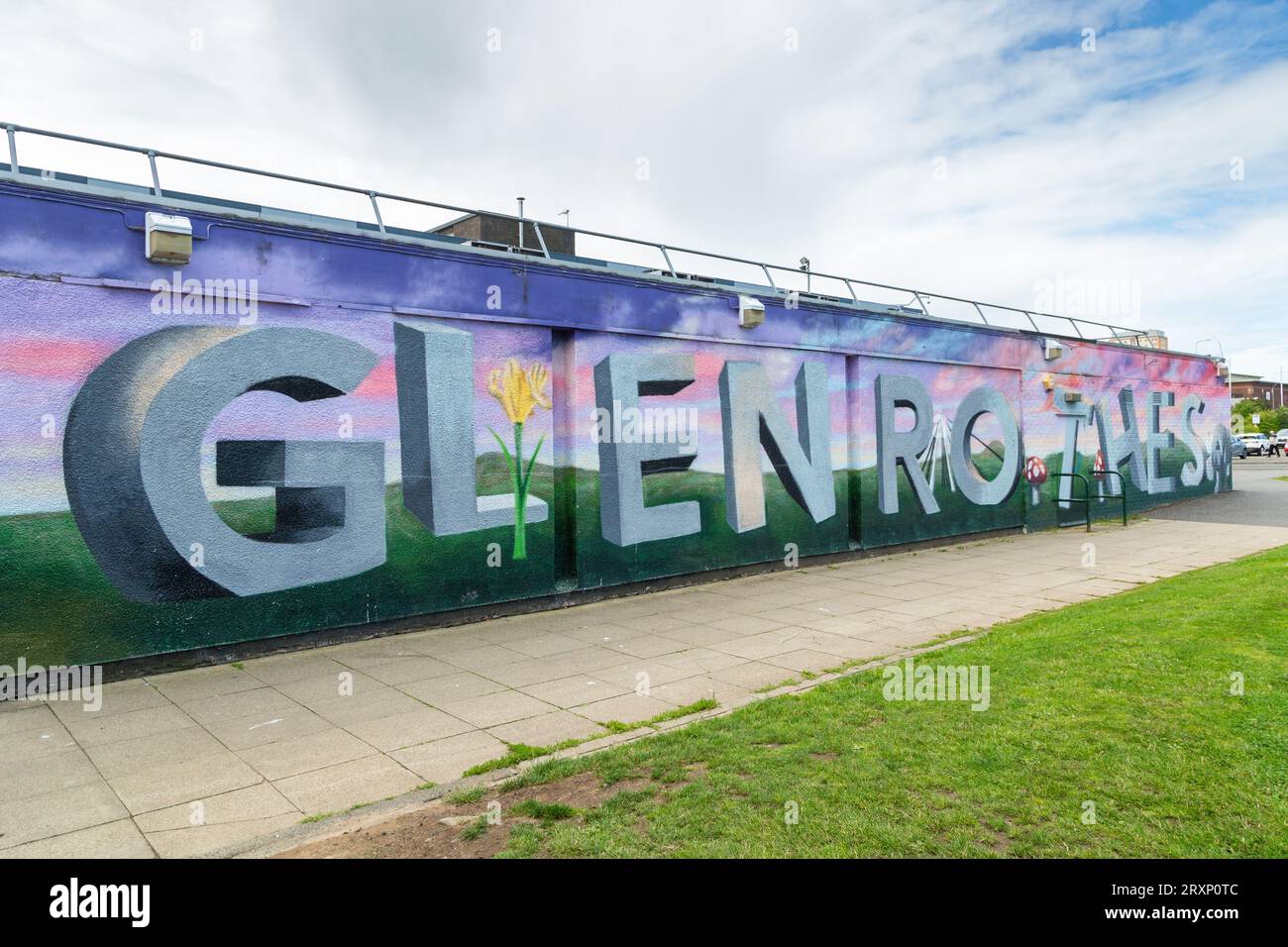 Glenrothes Mural art work Stock Photo - Alamy