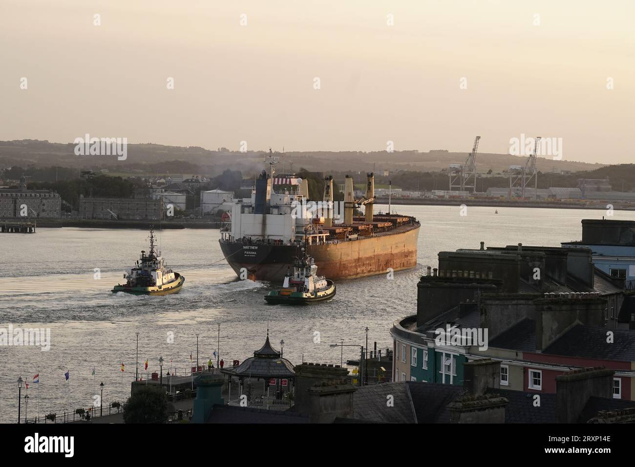 Mv matthew hi-res stock photography and images - Alamy