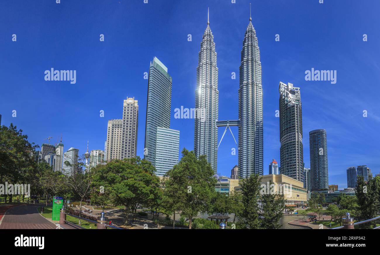 View over the KLCC Park in Kuala Lumpur Stock Photo - Alamy