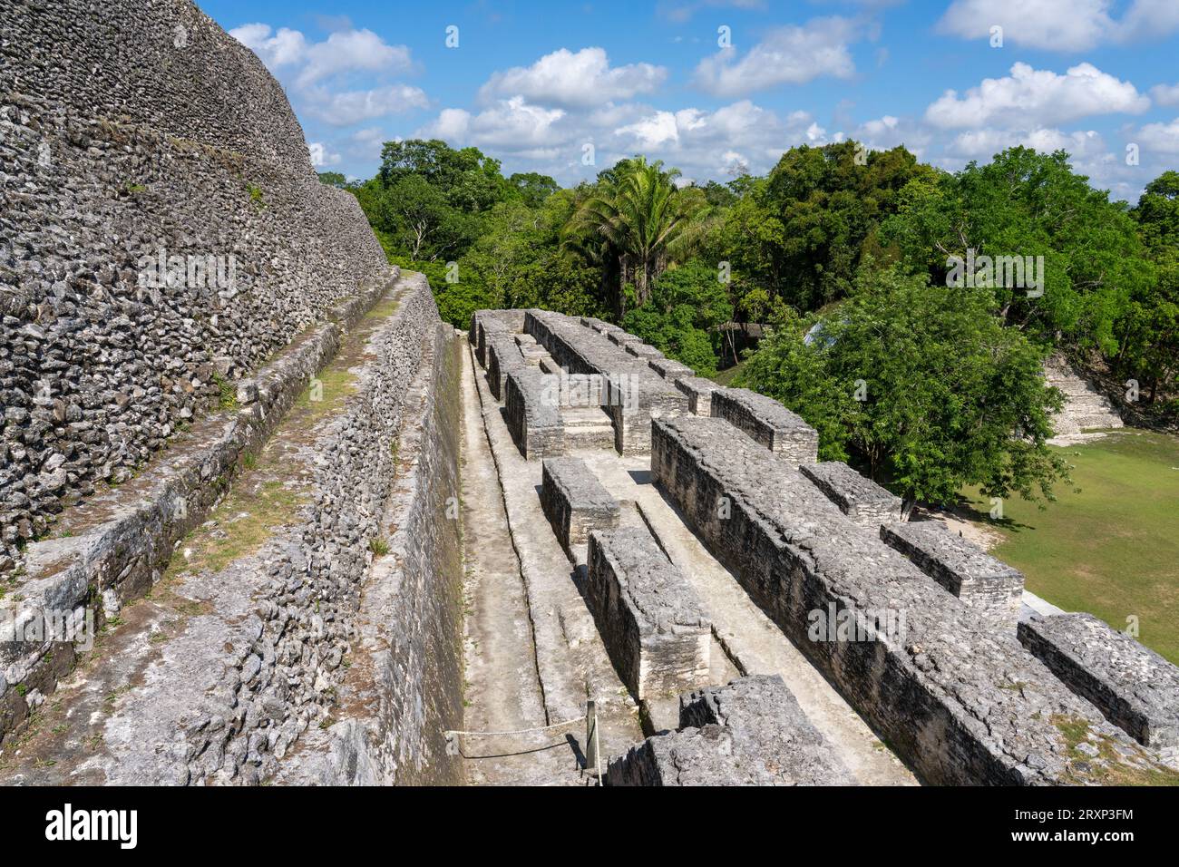 Structure A-32 on the front of El Castillo (Structure A-6) in the Mayan ...
