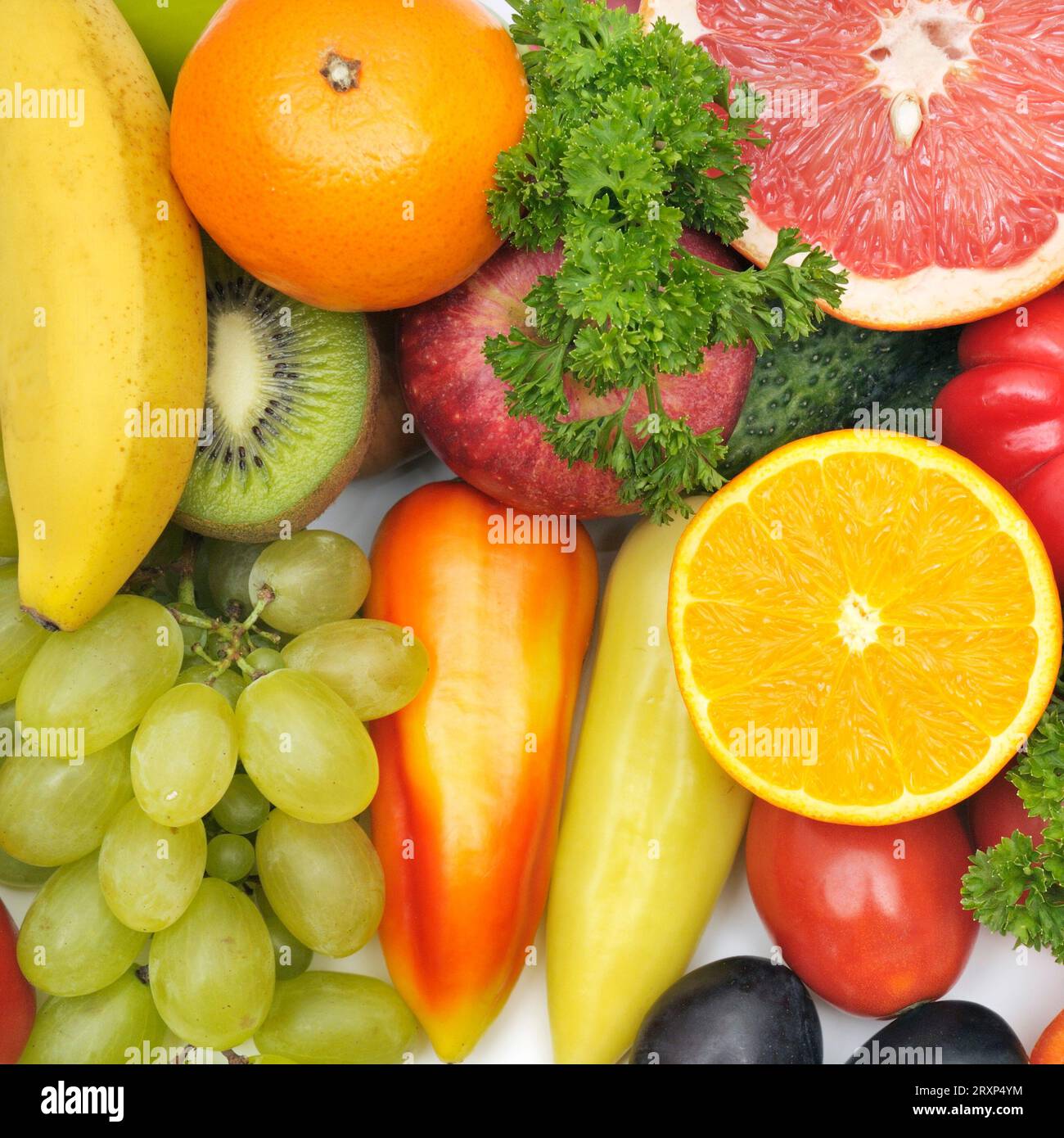 Bright red colored fruits hi-res stock photography and images - Alamy