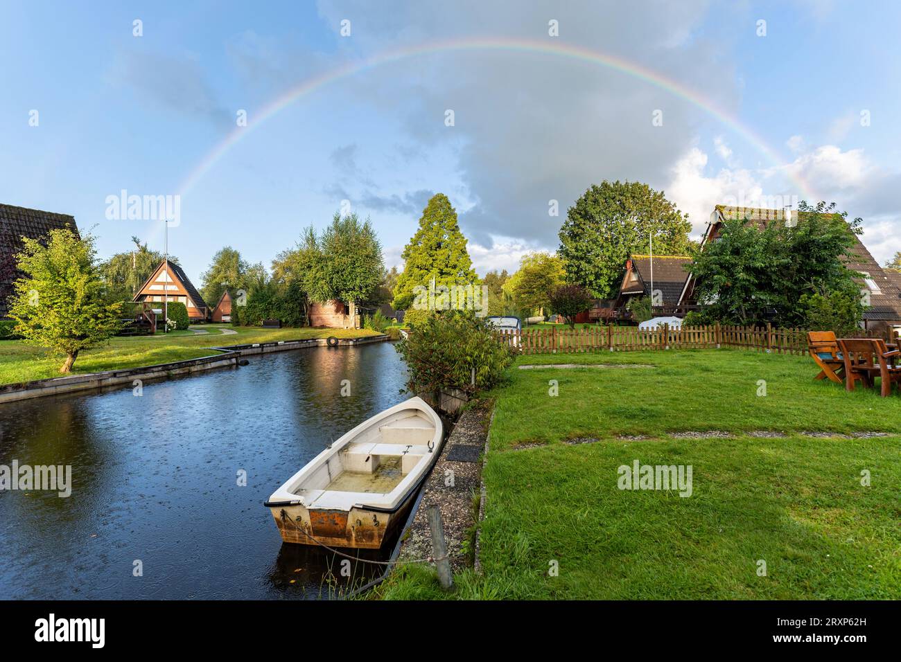 Plastic rowing boat hi-res stock photography and images - Alamy
