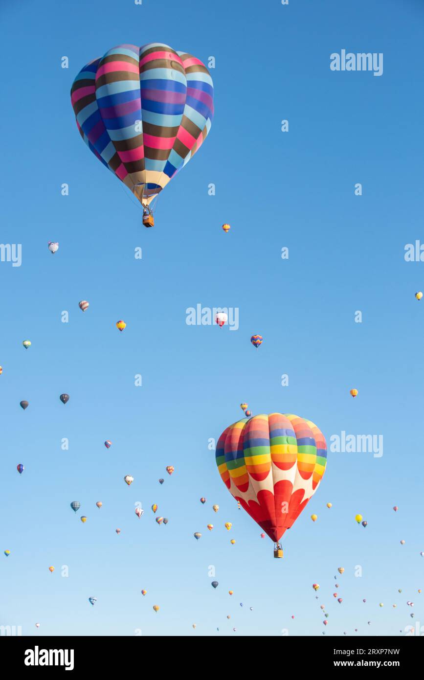 Balloons fly over Albuquerque in the International Balloon Fiesta Stock ...