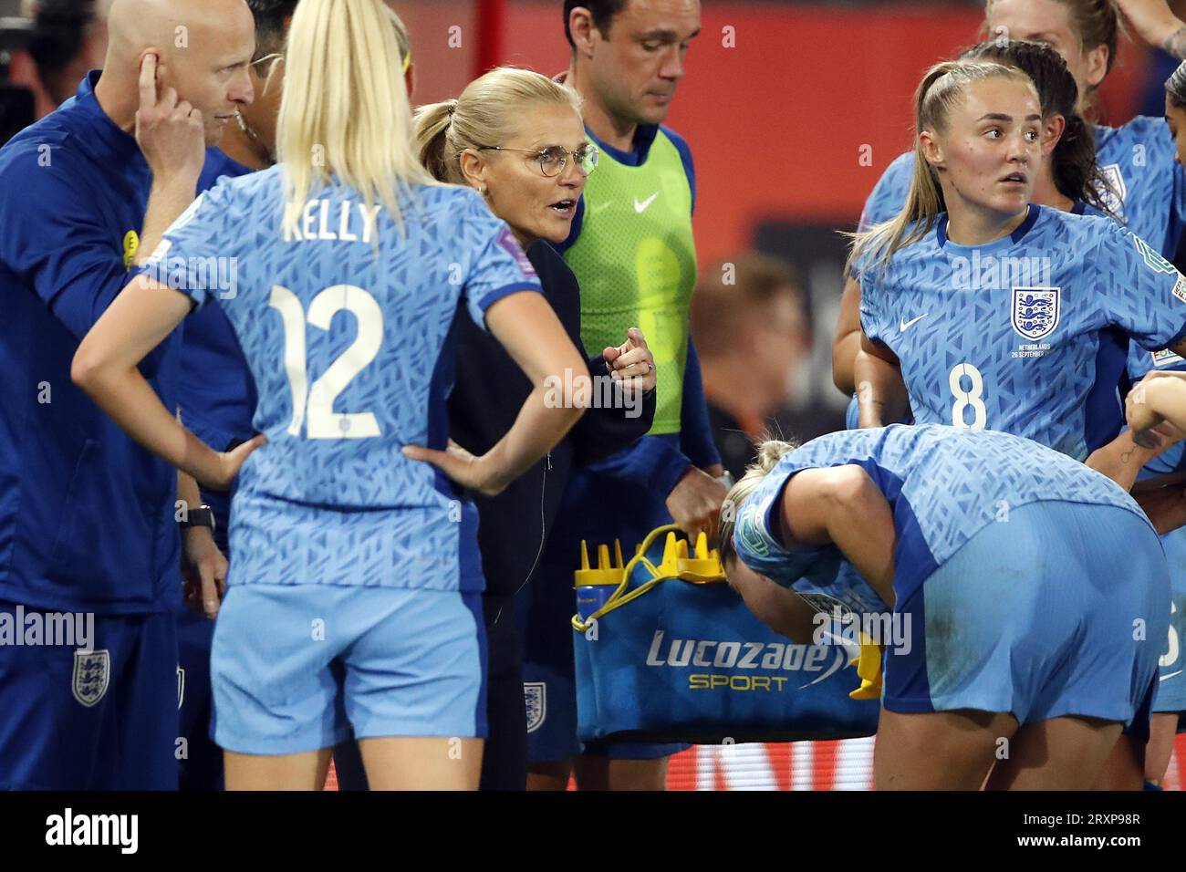 UTRECHT - (l-r Chloe Kelly of England women, England women coach Sarina ...