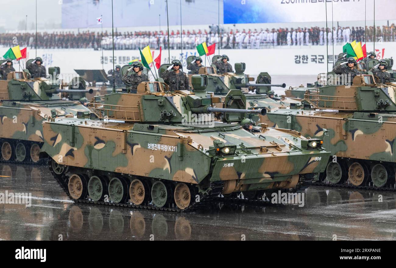 Seongnam, South Korea. 26th Sep, 2023. South Korea's K-21 infantry ...