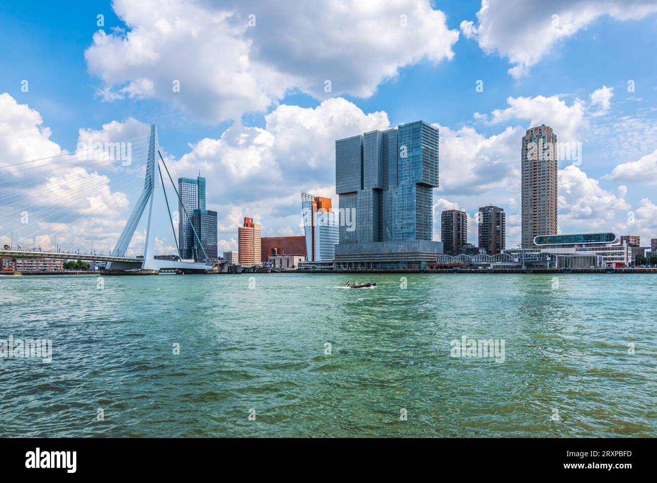 Rotterdam skyline panorama hi-res stock photography and images - Alamy