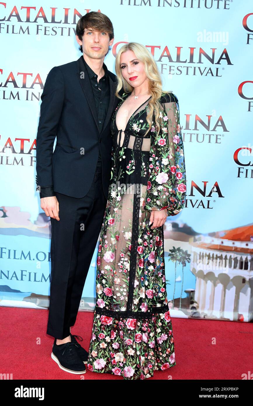 LOS ANGELES - SEP 23: Chris Swoszows, Sarah Hanner at the 13th Catalina ...