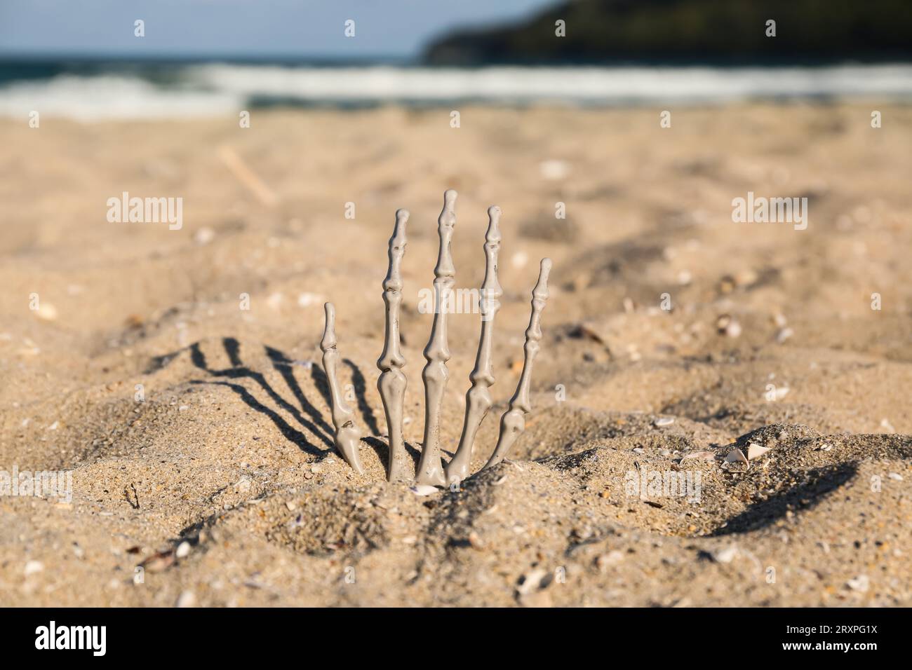 Sunbathing skeleton hi-res stock photography and images - Alamy
