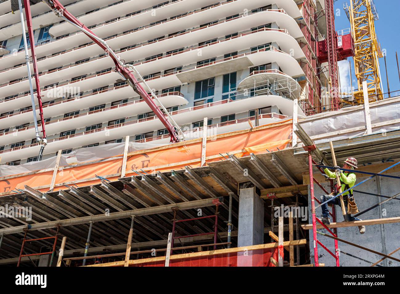 Miami Beach,high rise skyscraper tall building architecture,rises ...