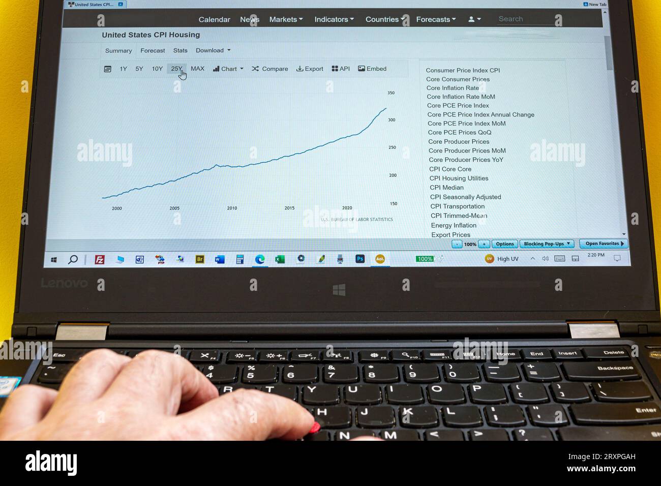 Miami Beach,laptop laptops computer computers monitor monitors screen ...