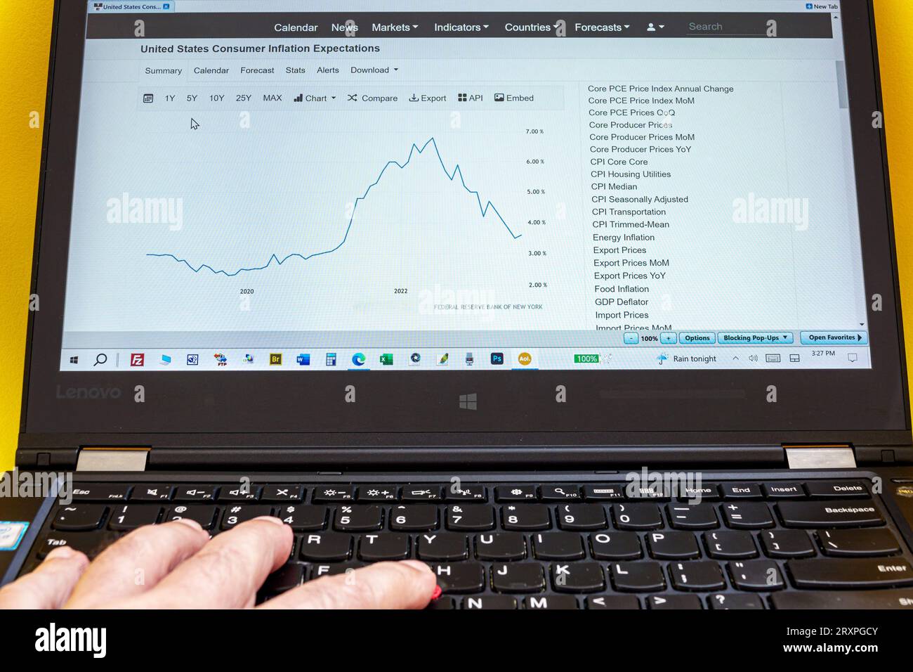 Miami Beach,laptop laptops computer computers monitor monitors screen ...