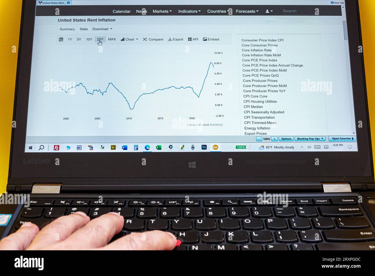 Miami Beach,laptop laptops computer computers monitor monitors screen ...